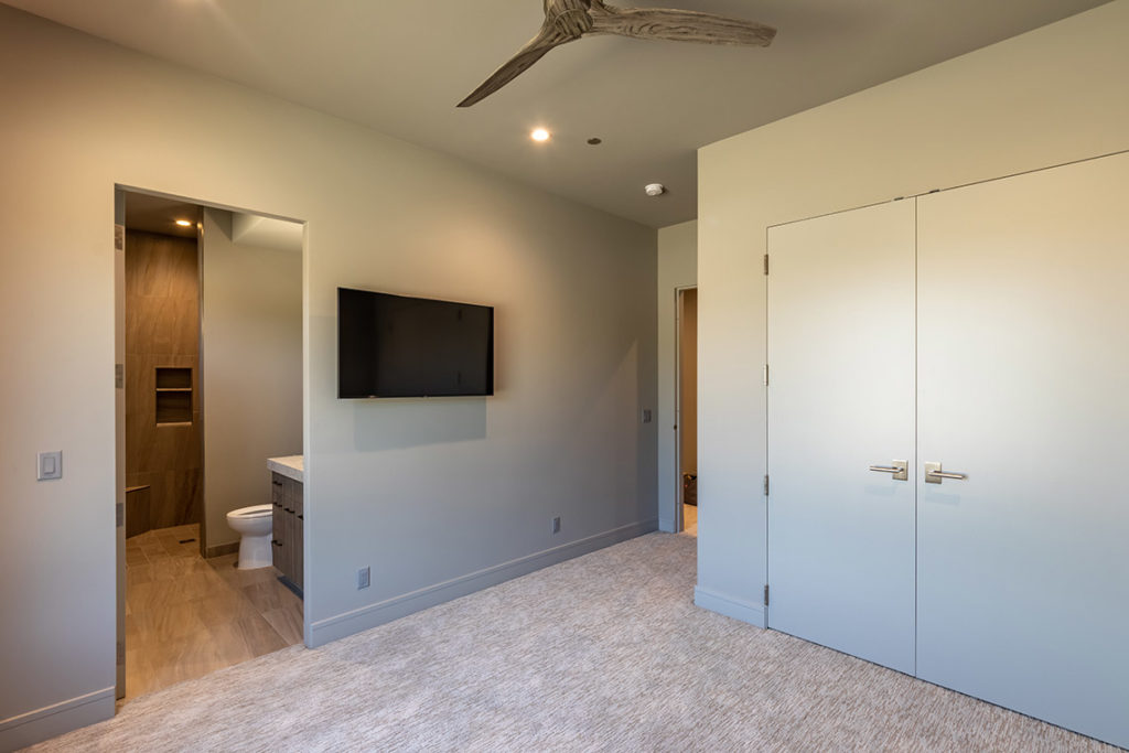 The Enclave at Del Rio - Huff Construction Company, Inc.